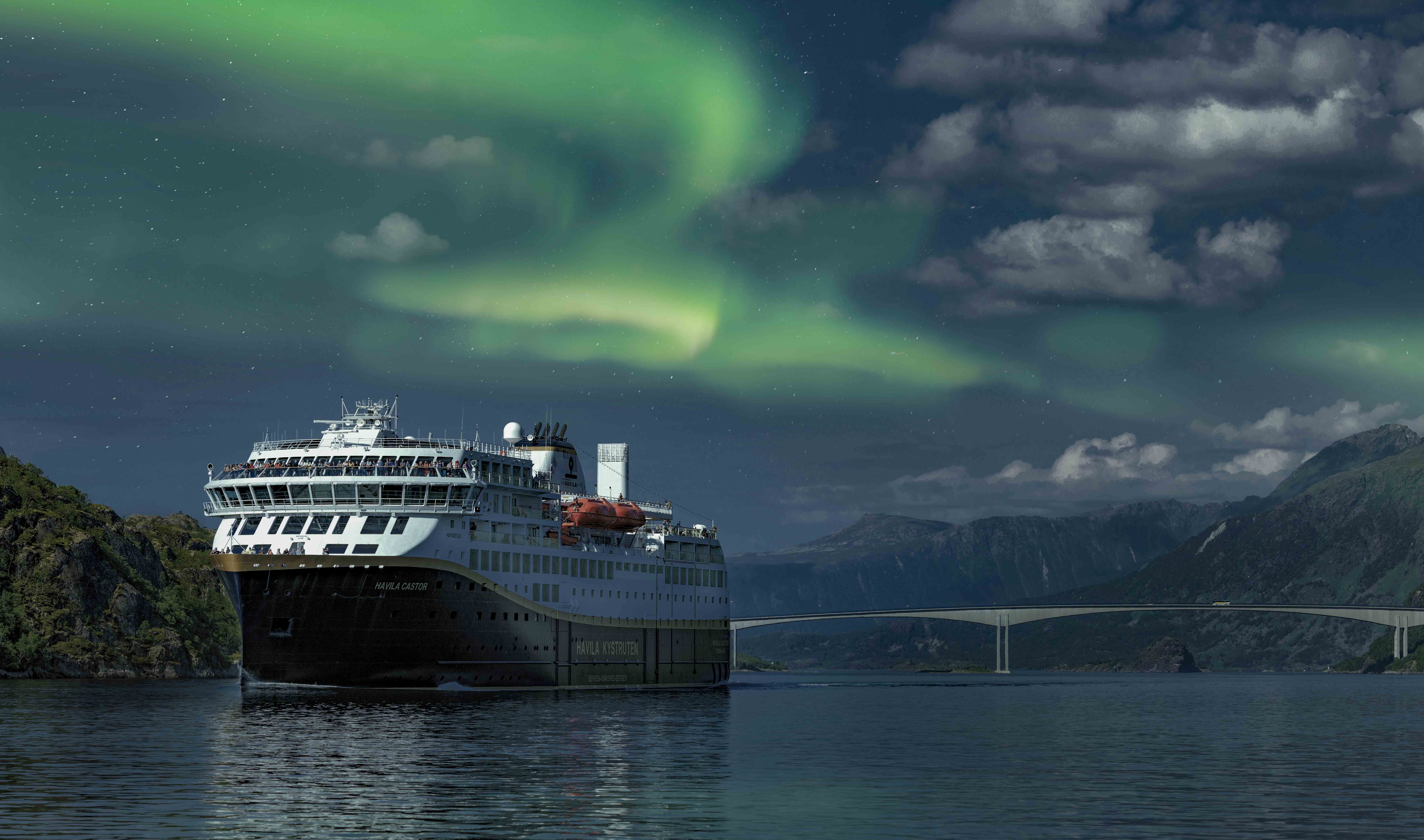 Il postale dei Fiordi e l'Aurora Boreale